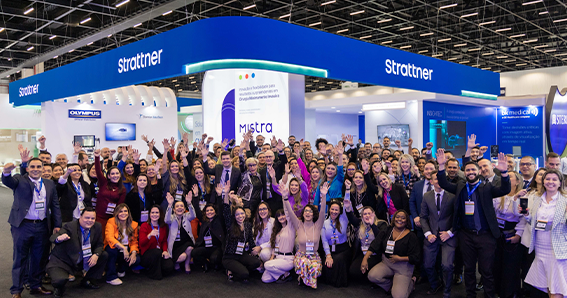 Strattner __ Tratamento do câncer de pulmão com cirurgia robótica